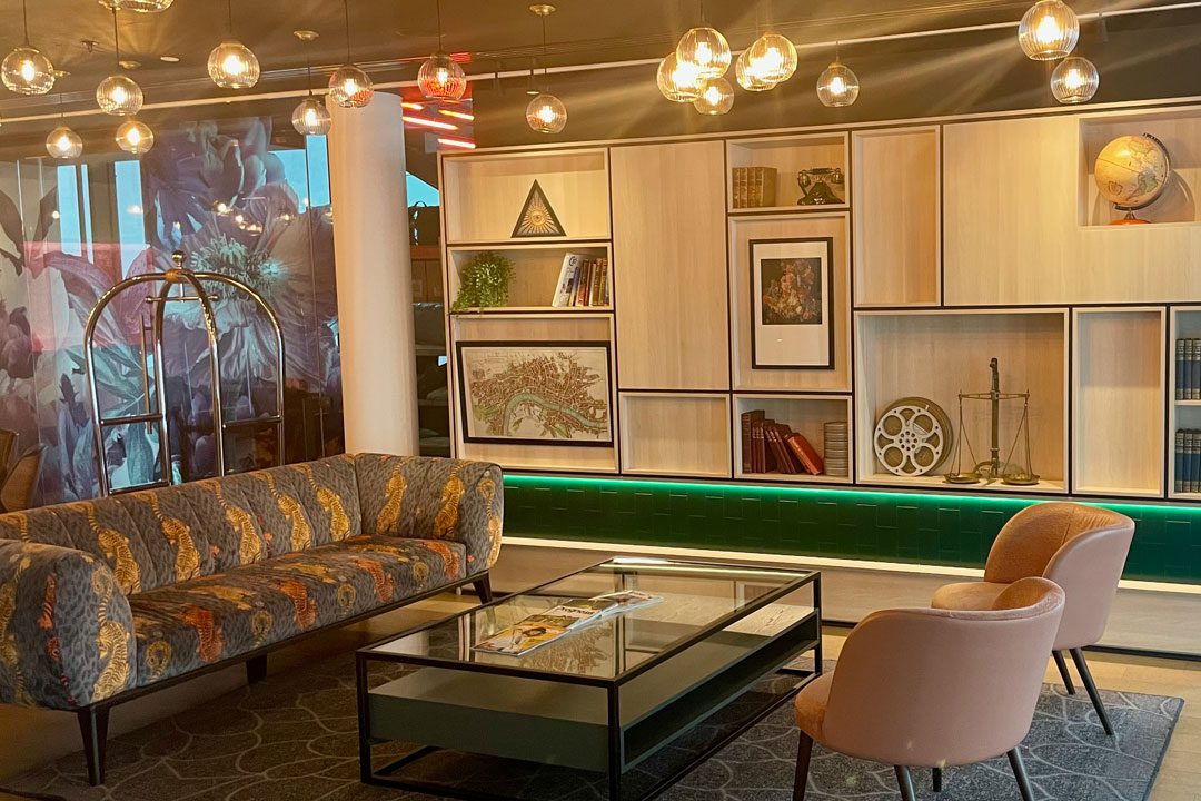 Luxury and Comfort Amidst London's Historic Landmarks: A Stay at The ...
